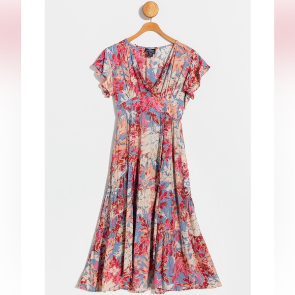 Angie | Dresses | New Francescas Angie Floral Midi Dress | Poshmark